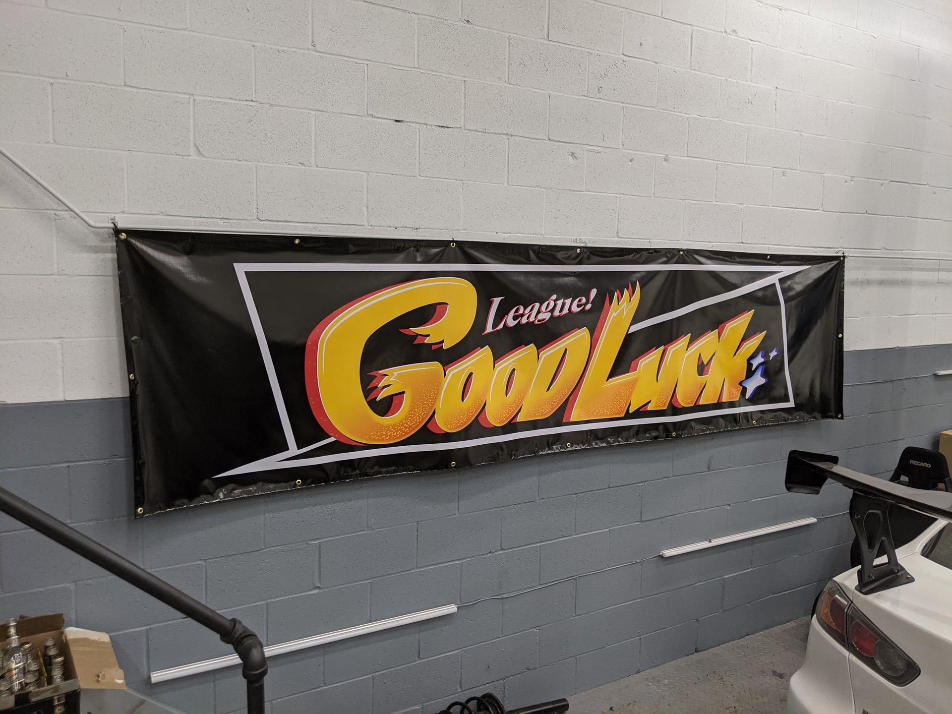 Custom Hanging Banner – Design Shop React